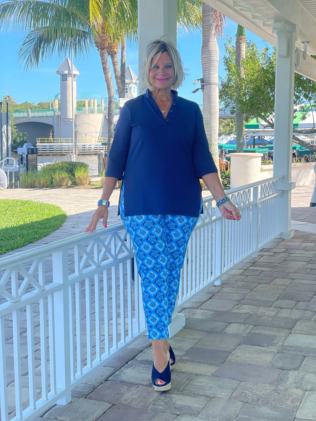 BAHAMA BLUE CAPRI | Cathys Place